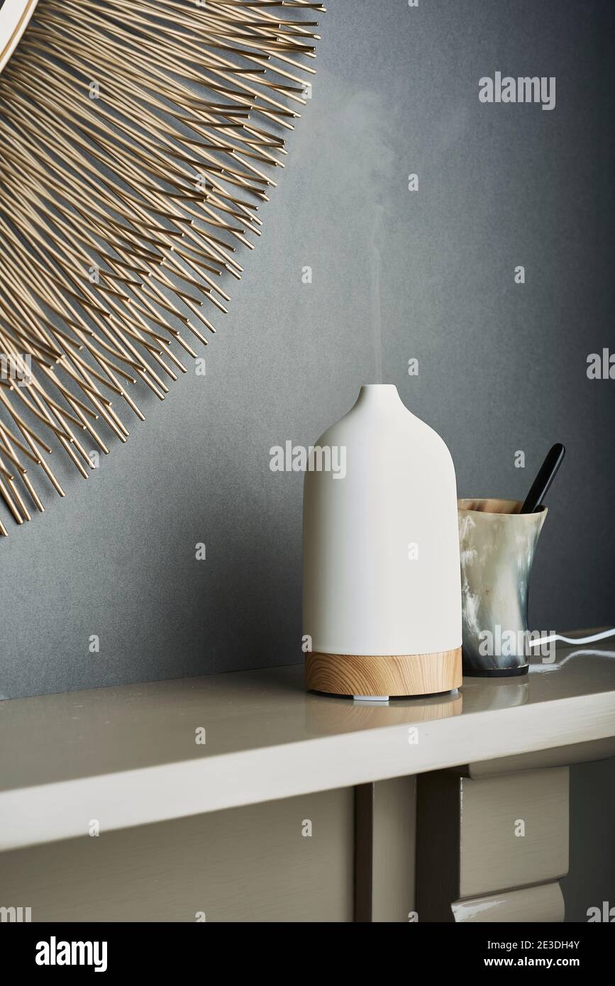 Minimalist electronic hi-res stock photography and images - Alamy