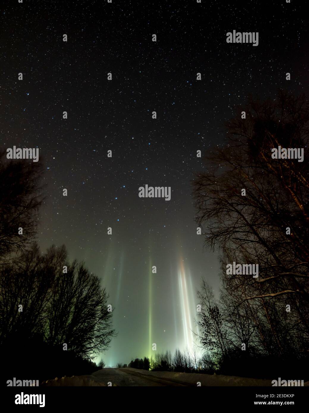 Light pillars result from a meteorological phenomenon that occurs when ...