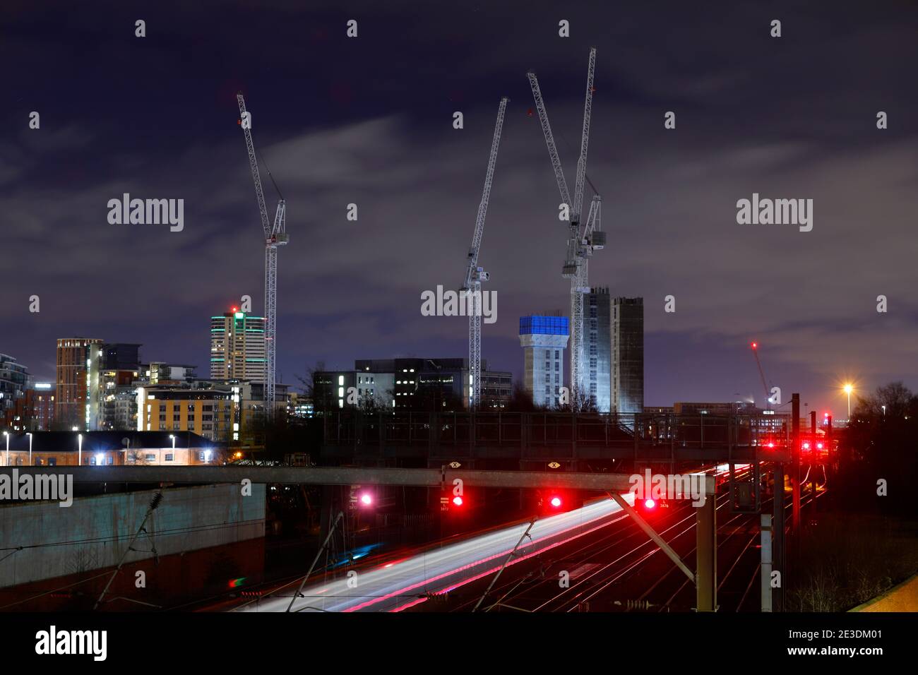 Tower cranes on the Monk Bridge development in Leeds with no power ...