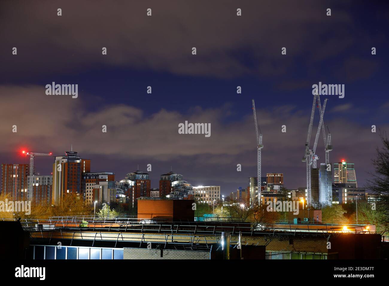 Tower cranes on the Monk Bridge development in Leeds with no power ...