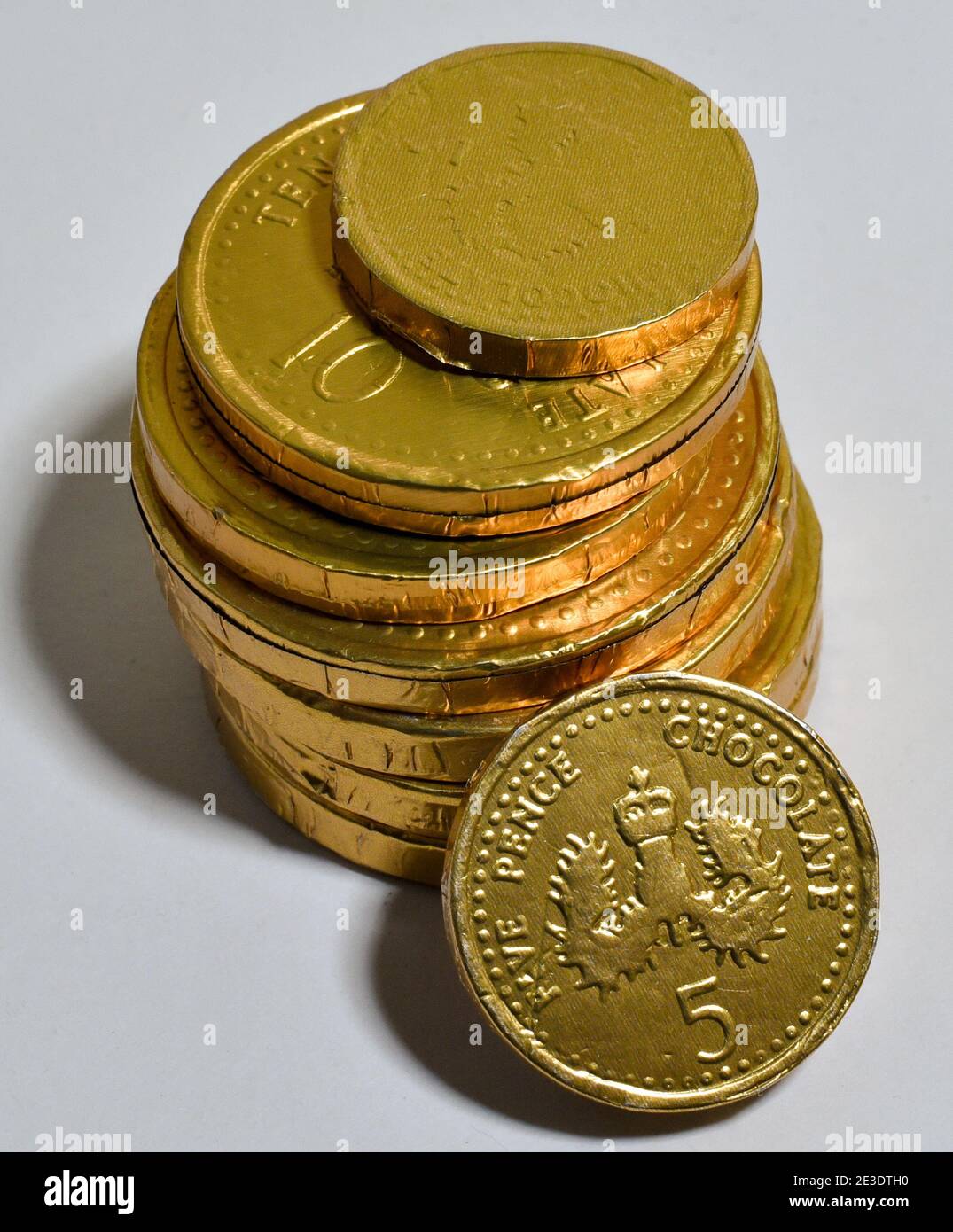 Christmas chocolate money, coins, coins, bank notes £5, £10, £20, £50 ...