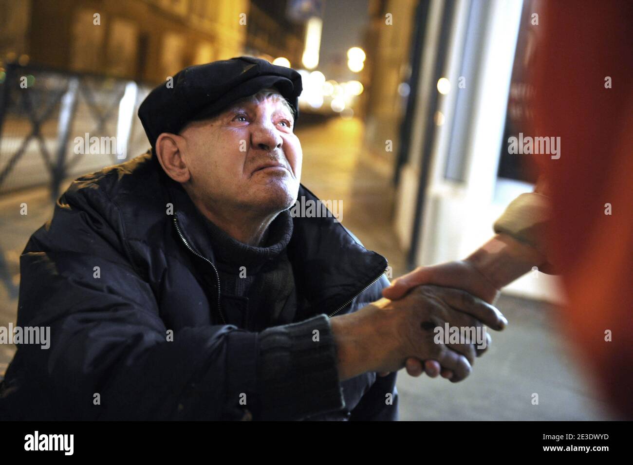 Paris homeless red cross hi-res stock photography and images - Alamy