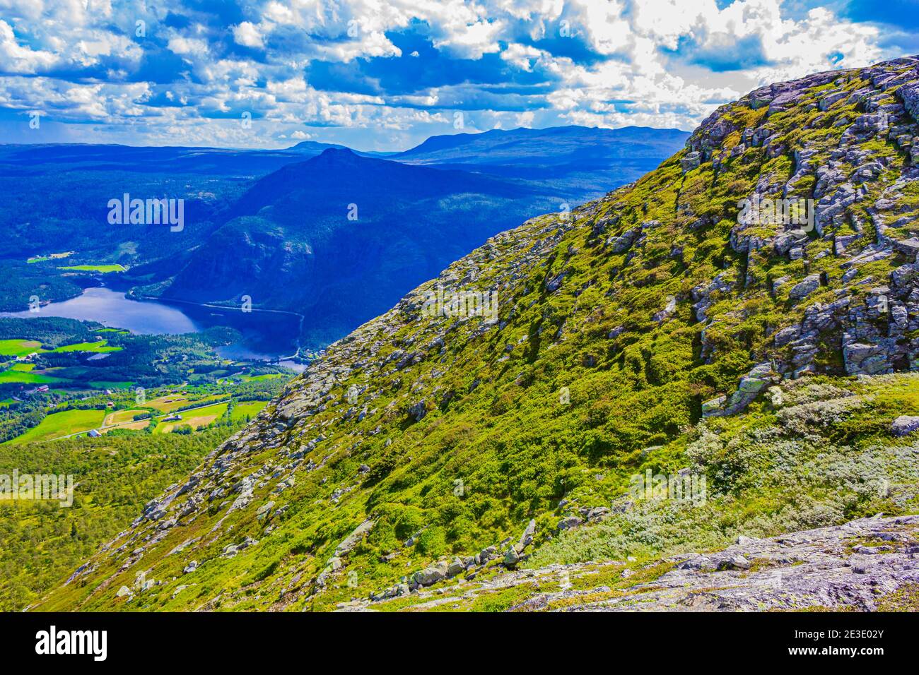 Mountain landscape panorama and lake Vangsmjøse in Vang i Valdres ...