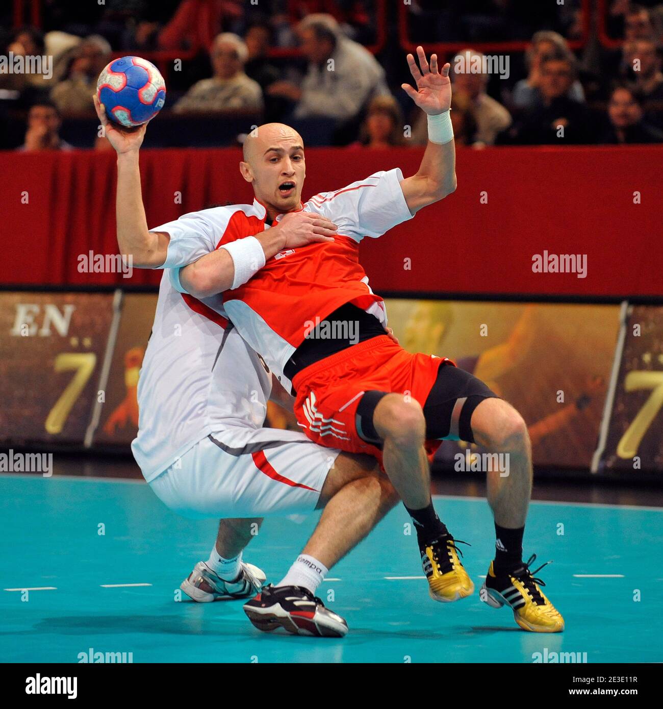 Timur dibirov hi-res stock photography and images - Alamy