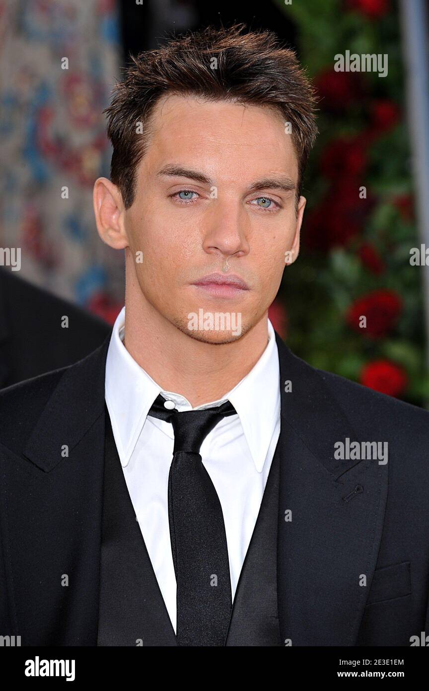 Jonathan Rhys Meyers arriving at the 66th Annual Golden Globe Awards ...