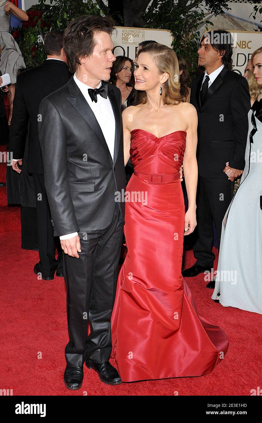 Kevin Bacon and wife Kyra Sedgwick arriving at the 66th Annual Golden ...