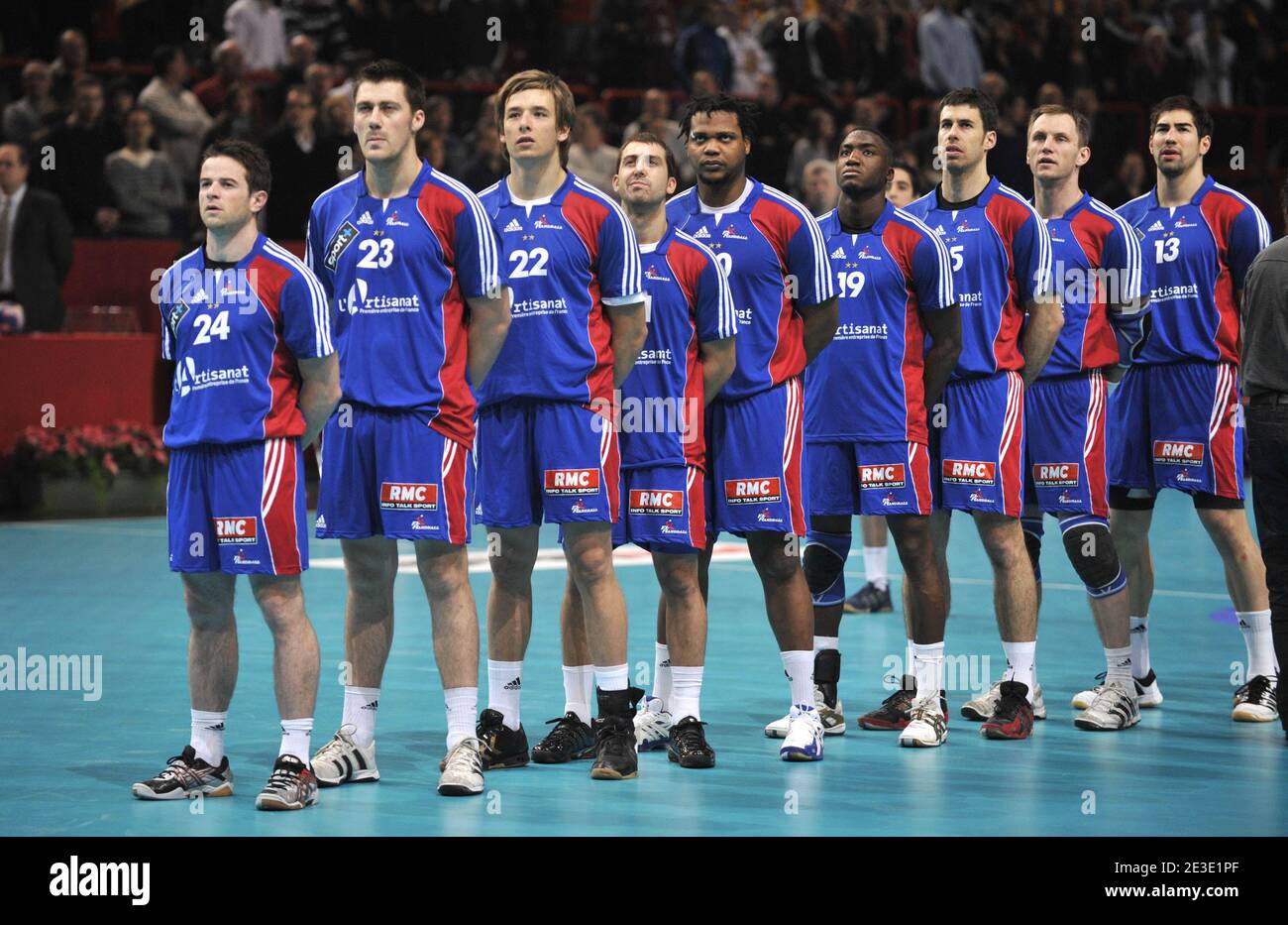 French Team poses before the Paris' Handball tournament final match ...