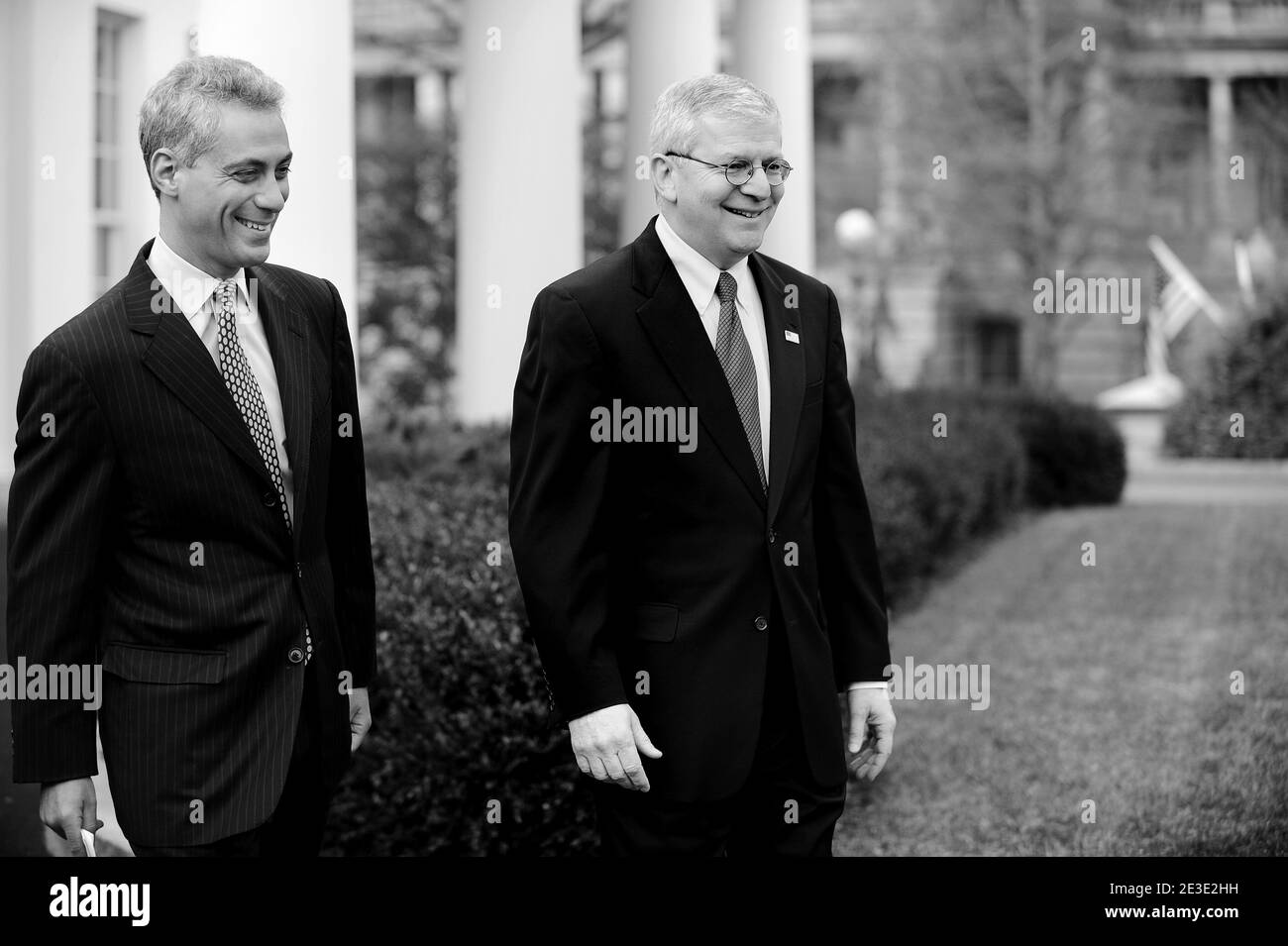 White house chief of staff rahm emanuel Black and White Stock Photos ...