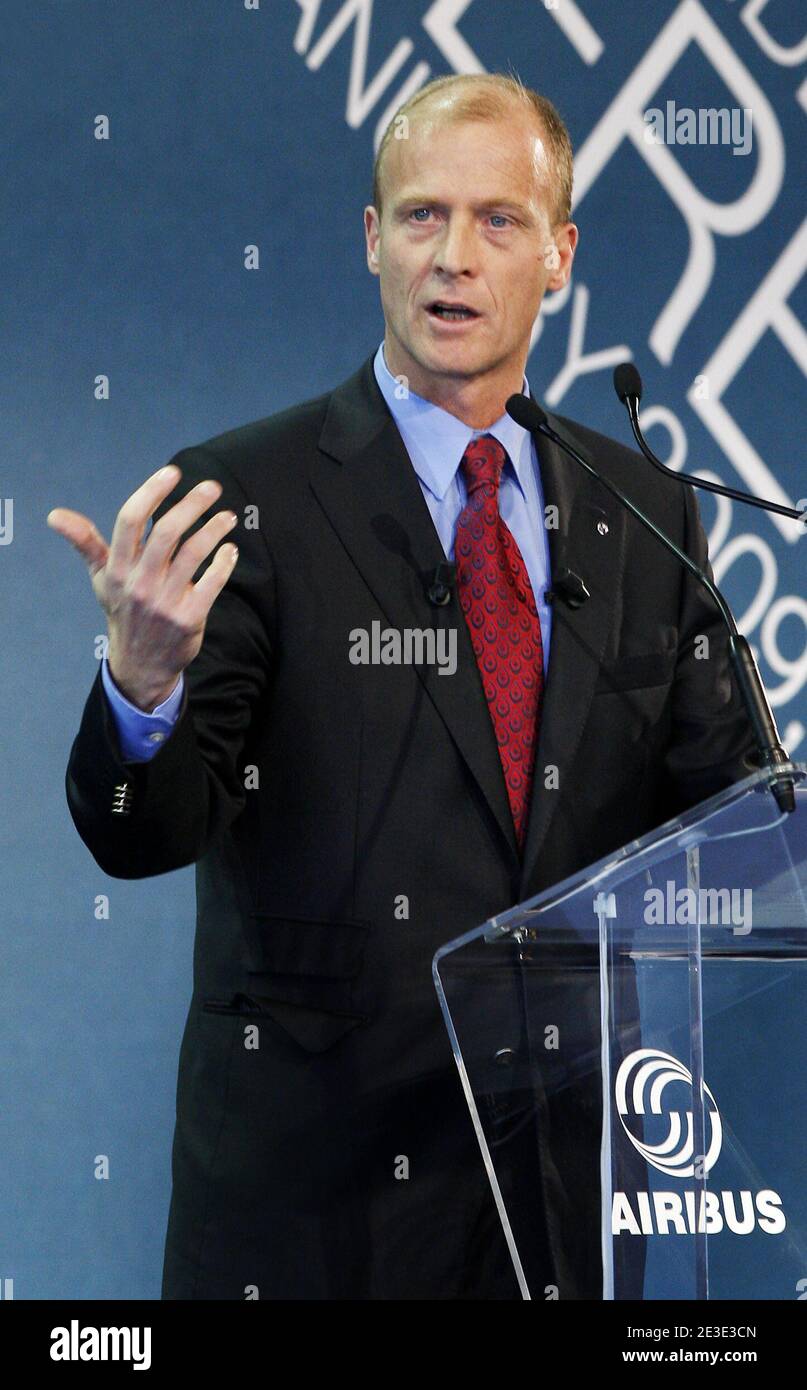 Airbus Germany CEO Tom Enders delivers his speech during the ...