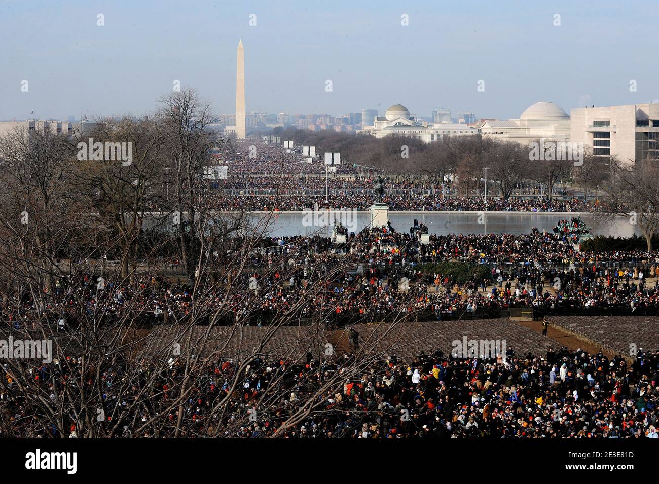 Crowds on the National Mall during President Barack Obama's ...