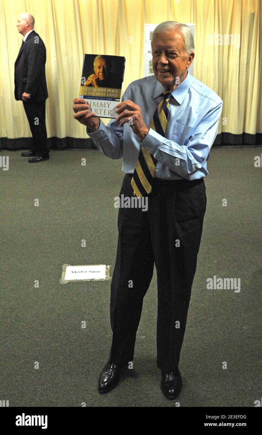 Former US President Jimmy Carter attends a book signing for 'We Can ...