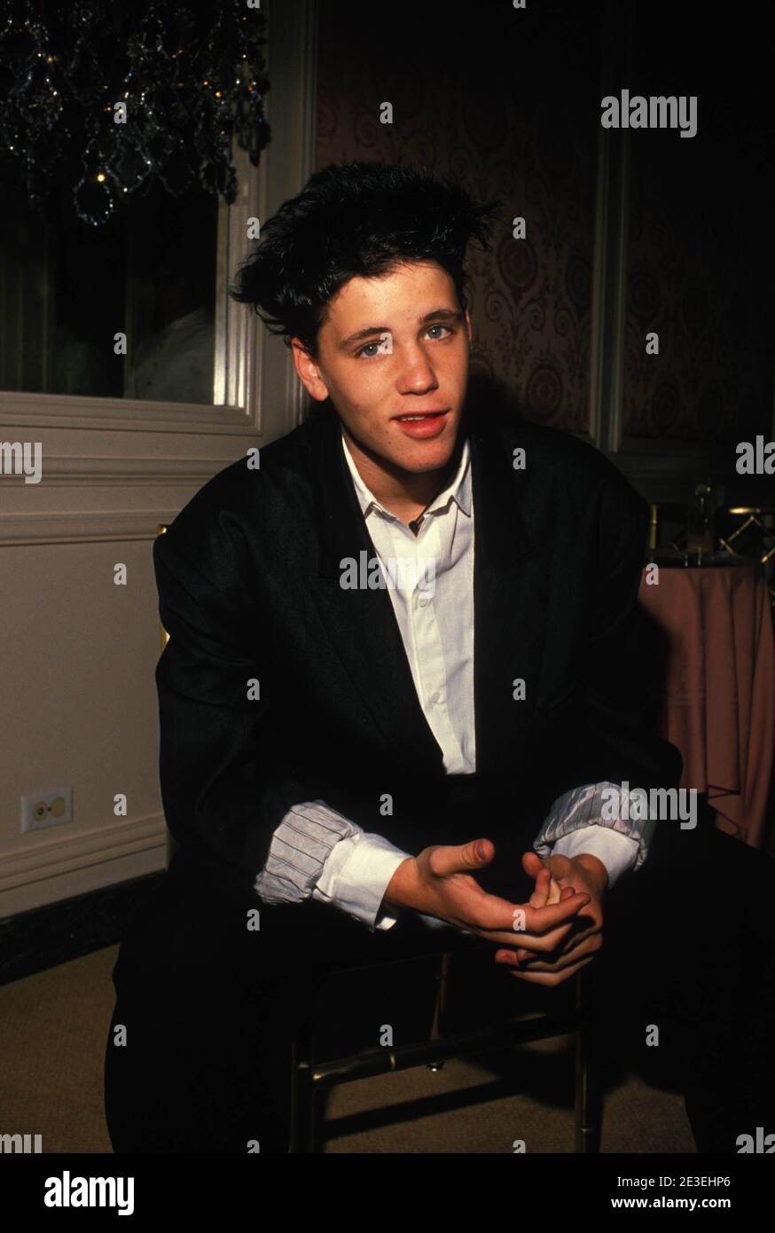 Corey haim 1988 hi-res stock photography and images - Alamy