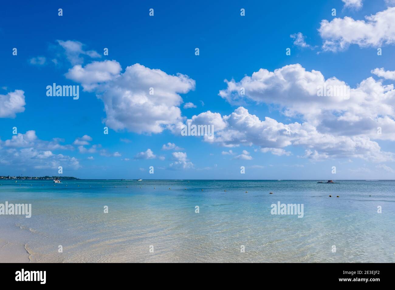 Mauritius sea hi-res stock photography and images - Alamy