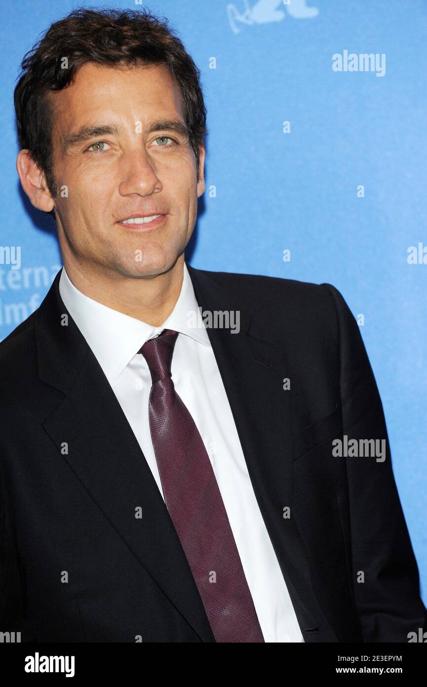 Actor Clive Owen attends the photocall for 'The International' as part ...