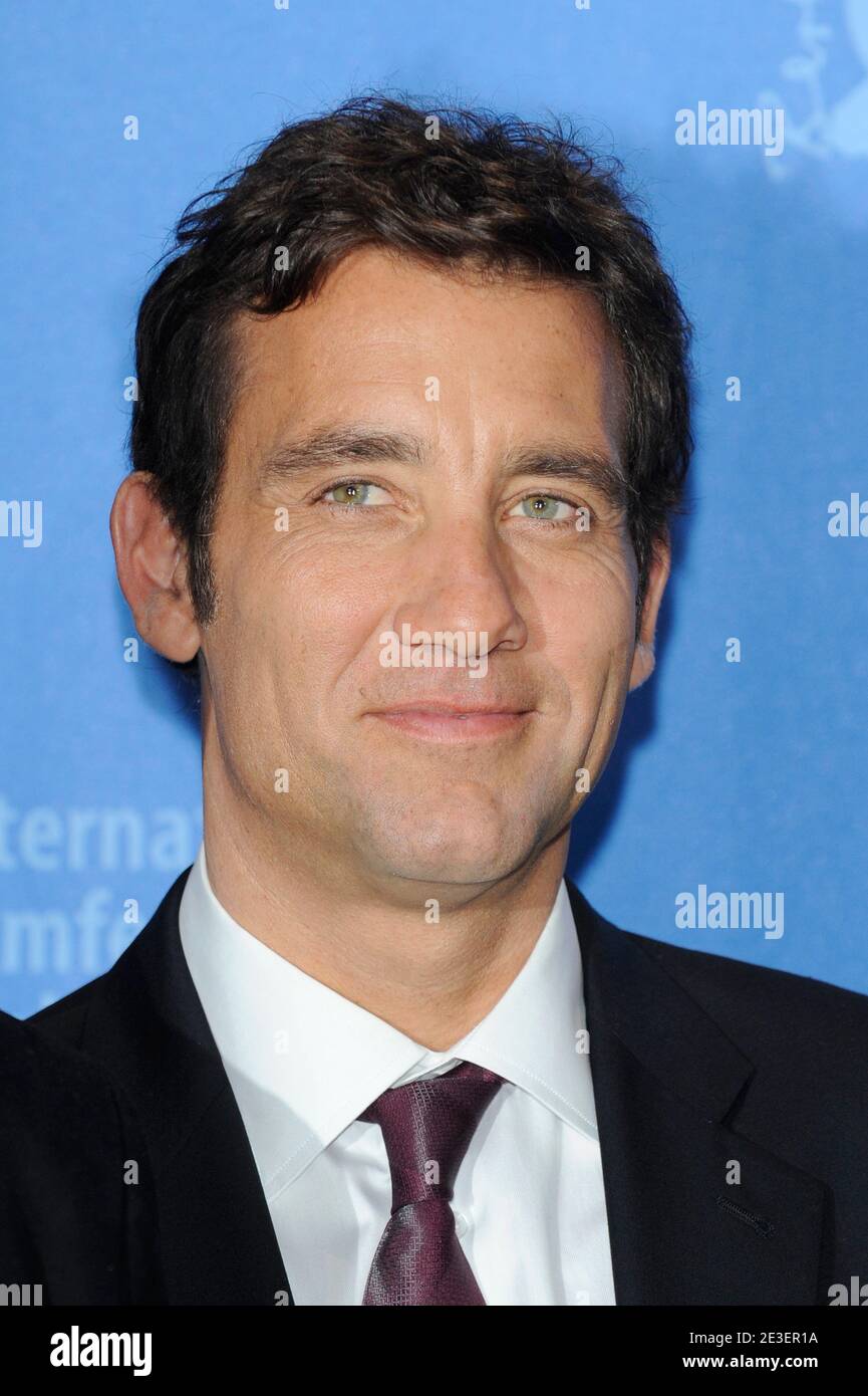 Actor Clive Owen attends the photocall for 'The International' as part ...