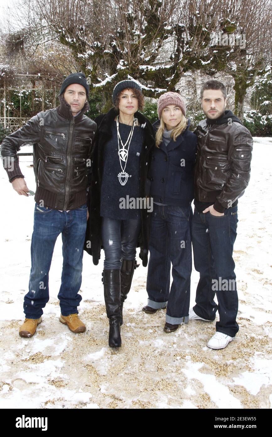 Viktor lazlo hi-res stock photography and images - Alamy