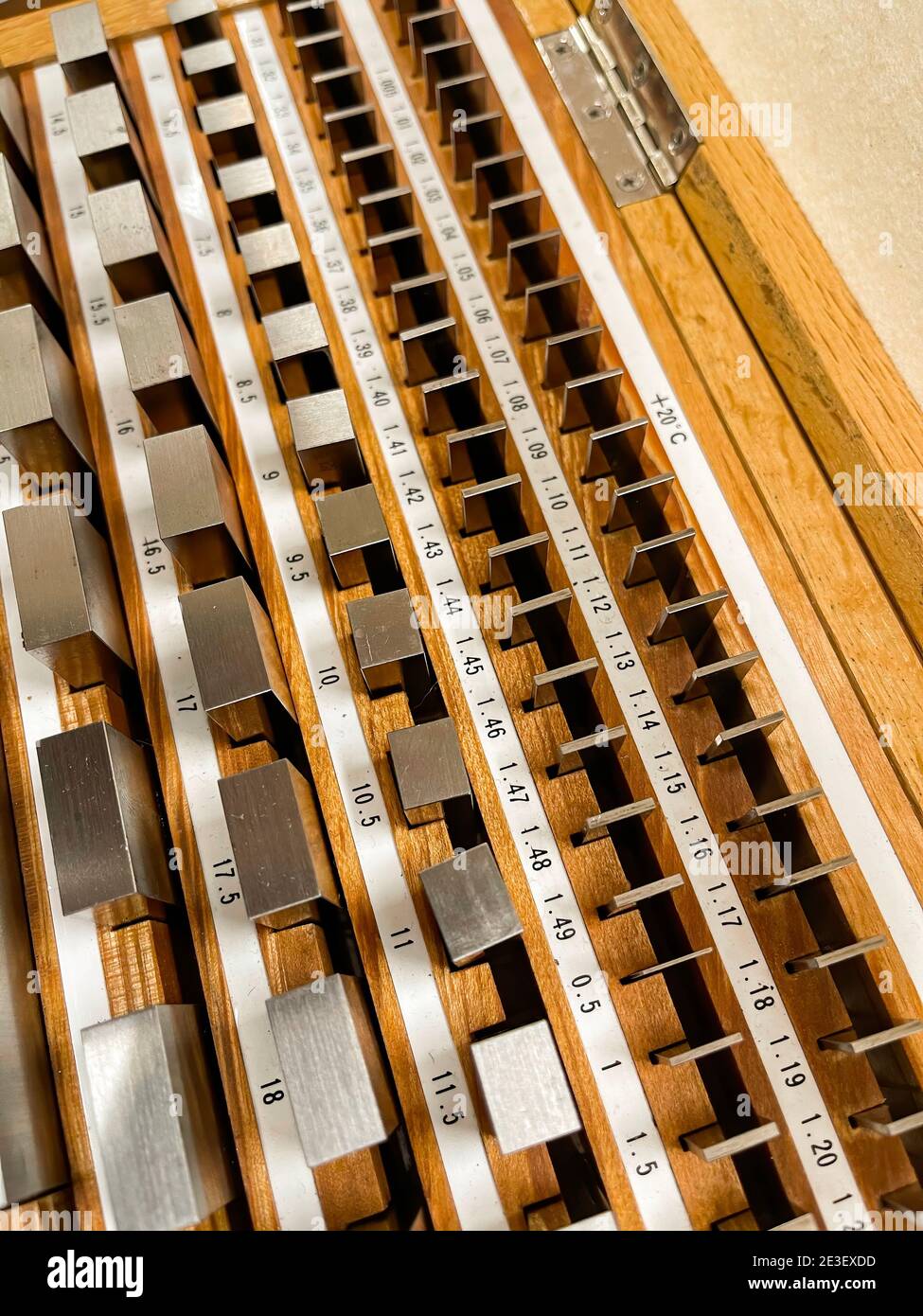 Gauge blocks hi-res stock photography and images - Alamy