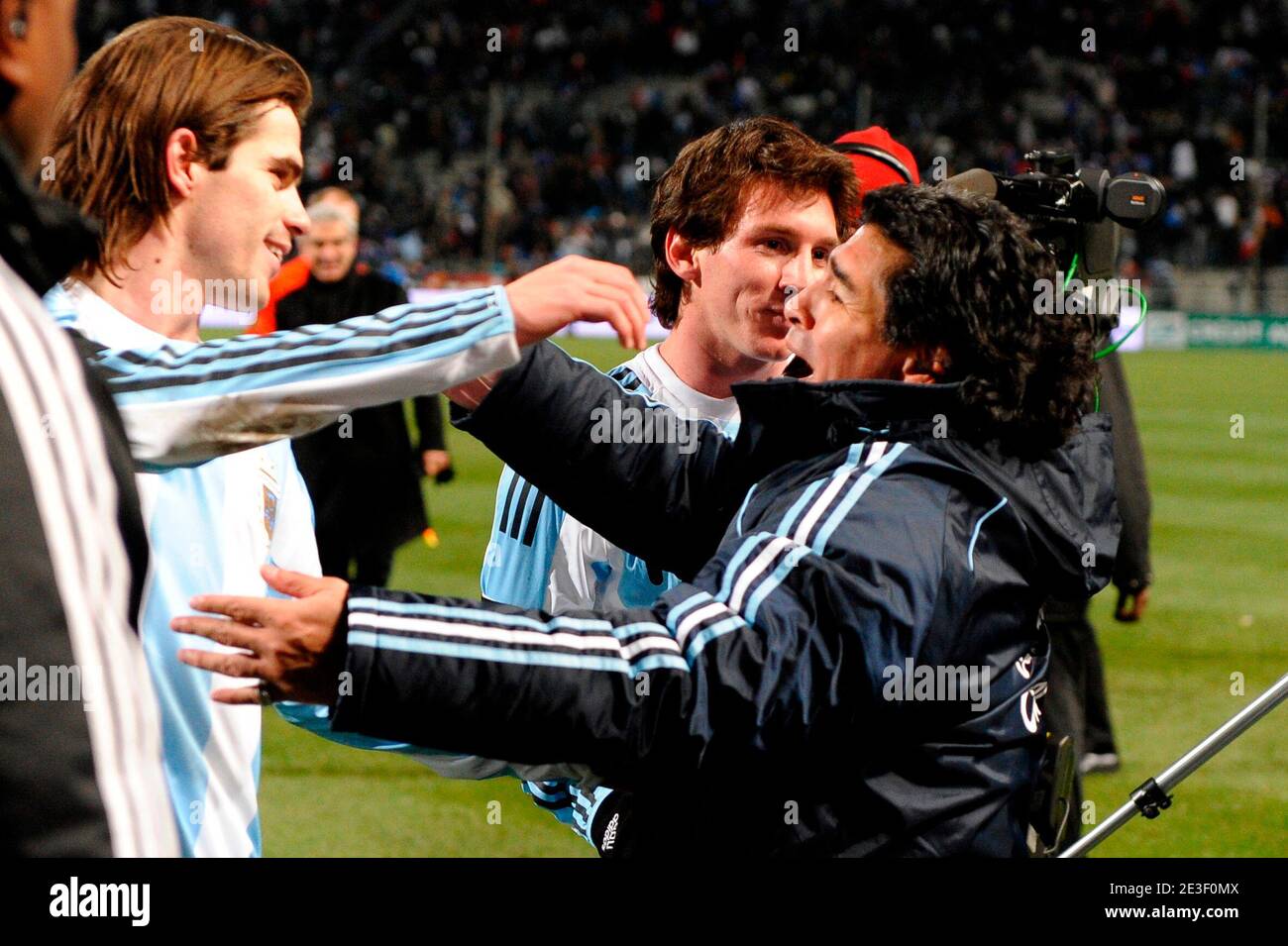 Diego Maradona, coach of Argentina congratulates Fernando Gago (Lionel ...