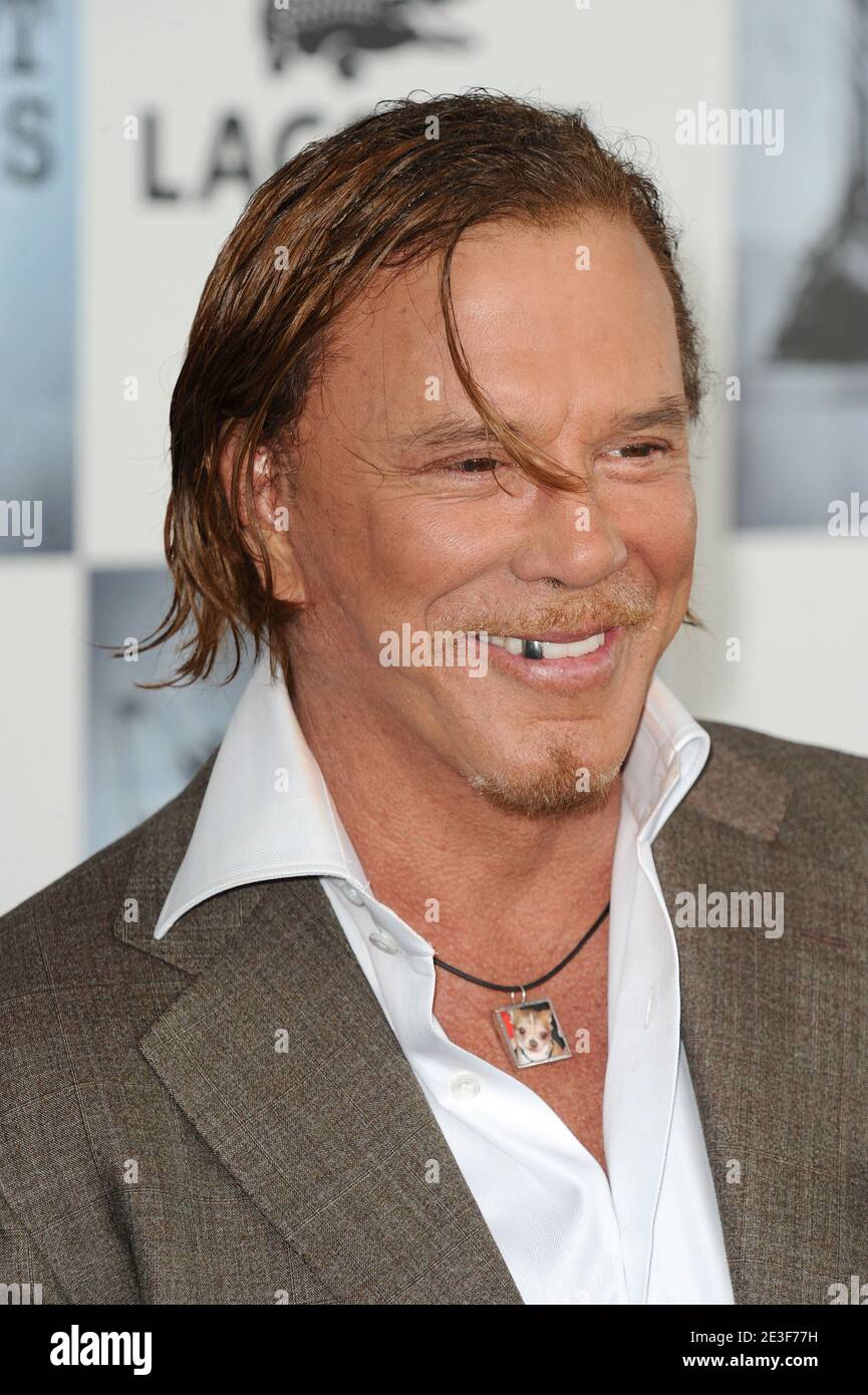 Mickey Rourke attends the 2009 Film Independent's Spirit Awards. Los ...