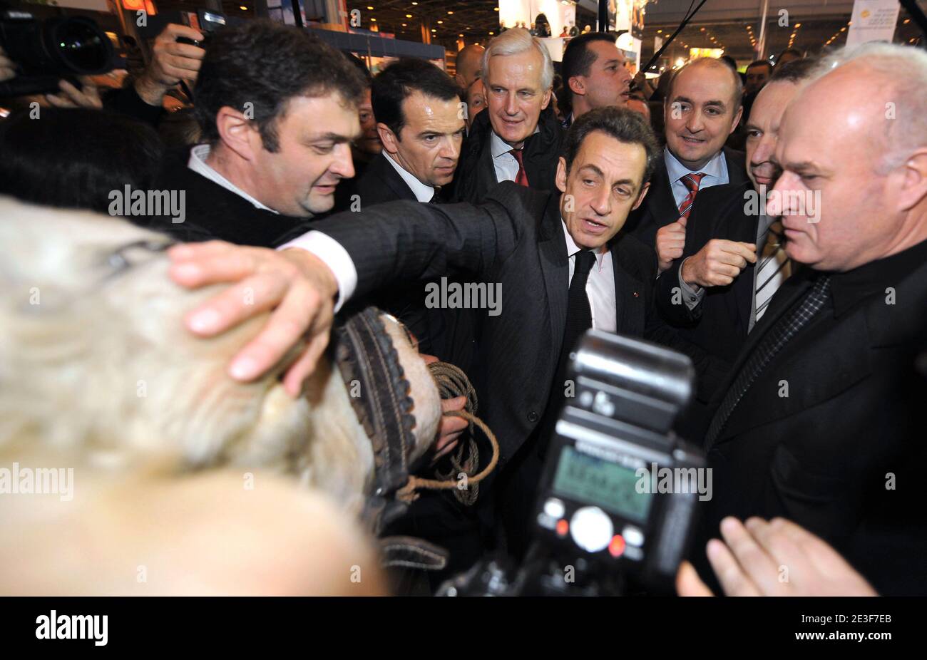 President Nicolas Sarkozy and Agriculture Minister Michel Barnier ...