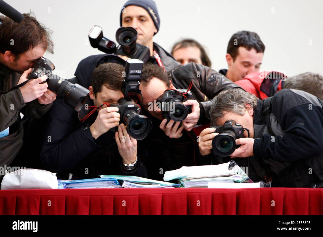 Face the media including the french paparazzi hi-res stock photography ...