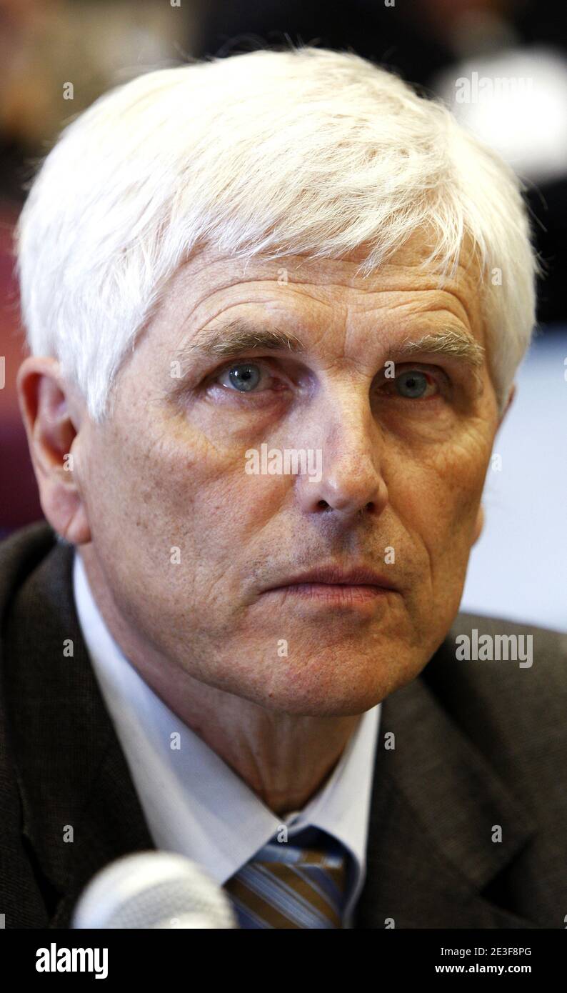 Chemical fertiliser hi-res stock photography and images - Alamy