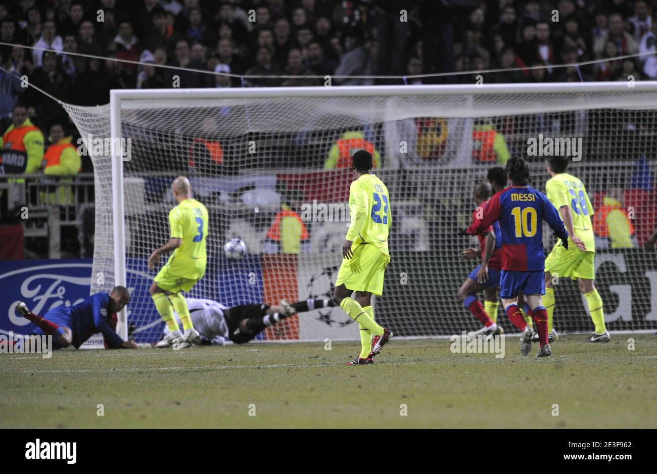Thierry henry barcelone 2009 hi-res stock photography and images - Alamy