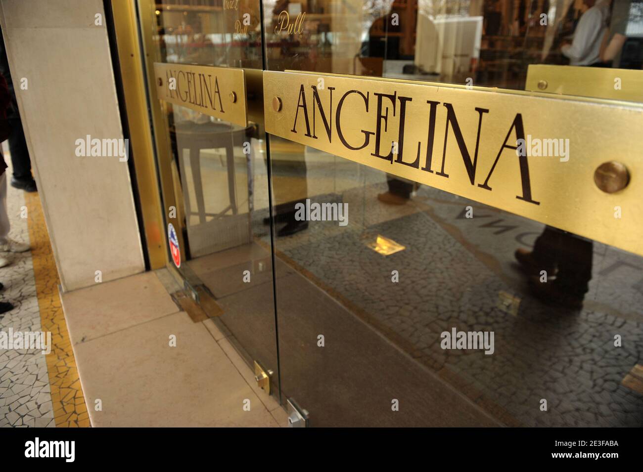 Illustration of tea salon 'Angelina' at rue de Rivoli in Paris, France ...