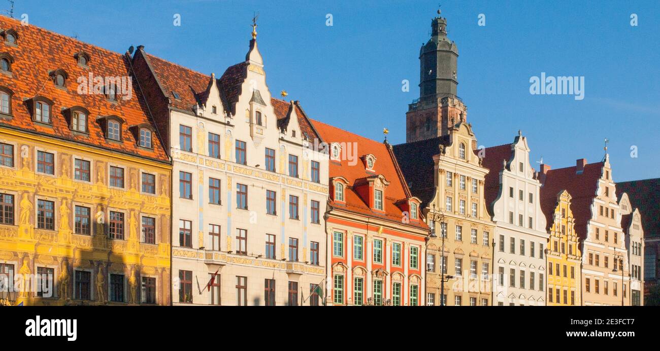 Colorful facade houses at Market Square in Wroclaw, Poland Stock Photo ...