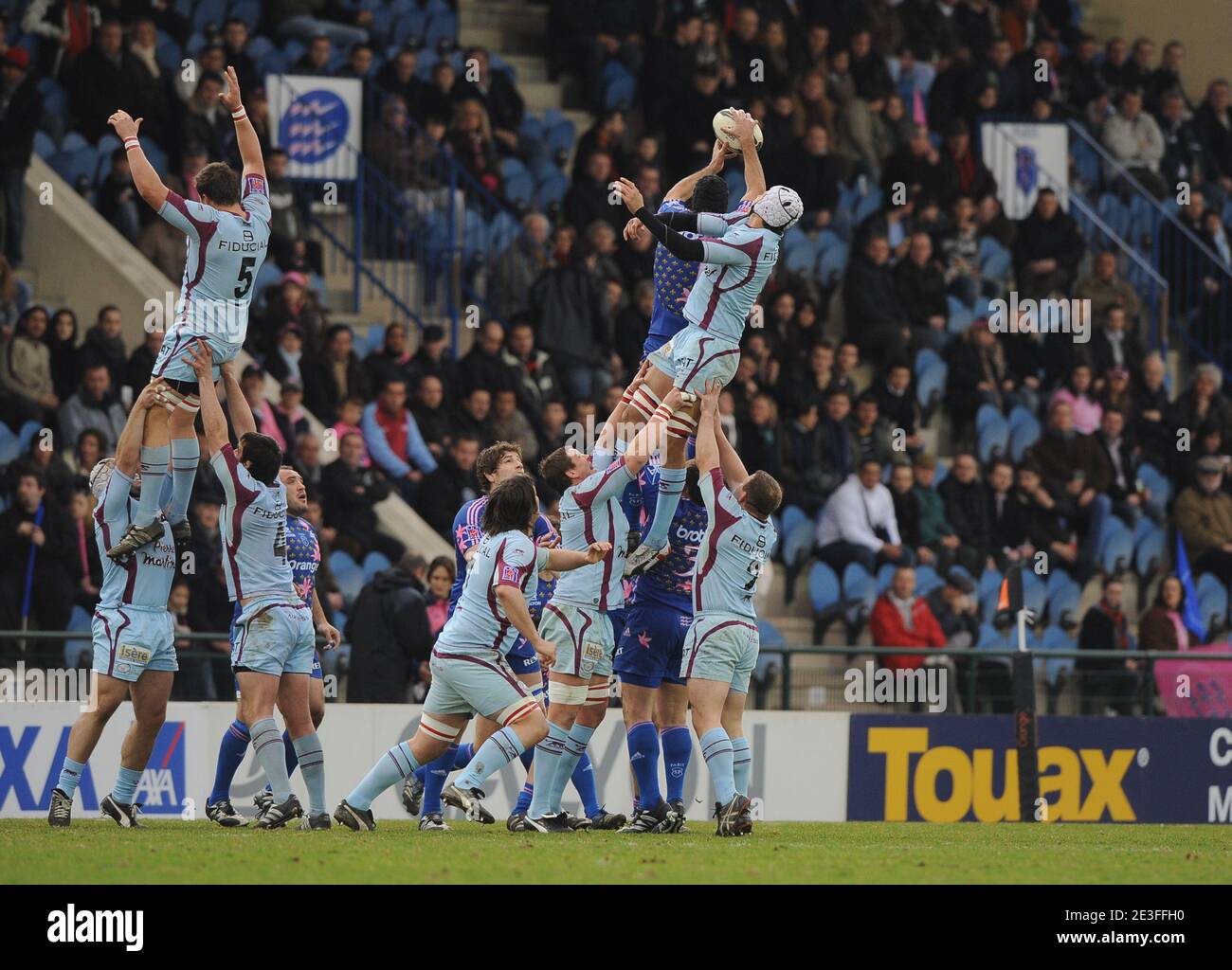 Touch Line during the French Top 14 Rugby match, Stade Francais vs ...