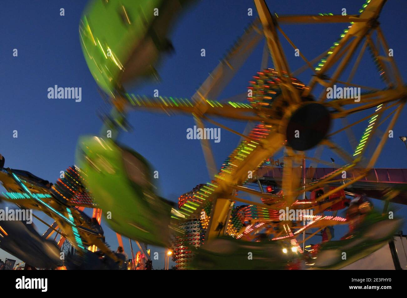 Spinning amusement park ride hi-res stock photography and images - Alamy