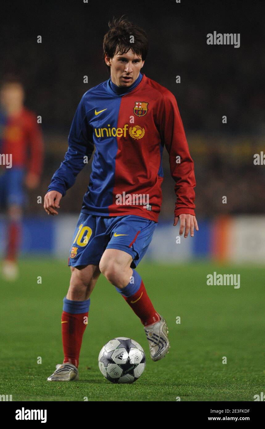 Lionel messi barcelone 2009 hi-res stock photography and images - Alamy