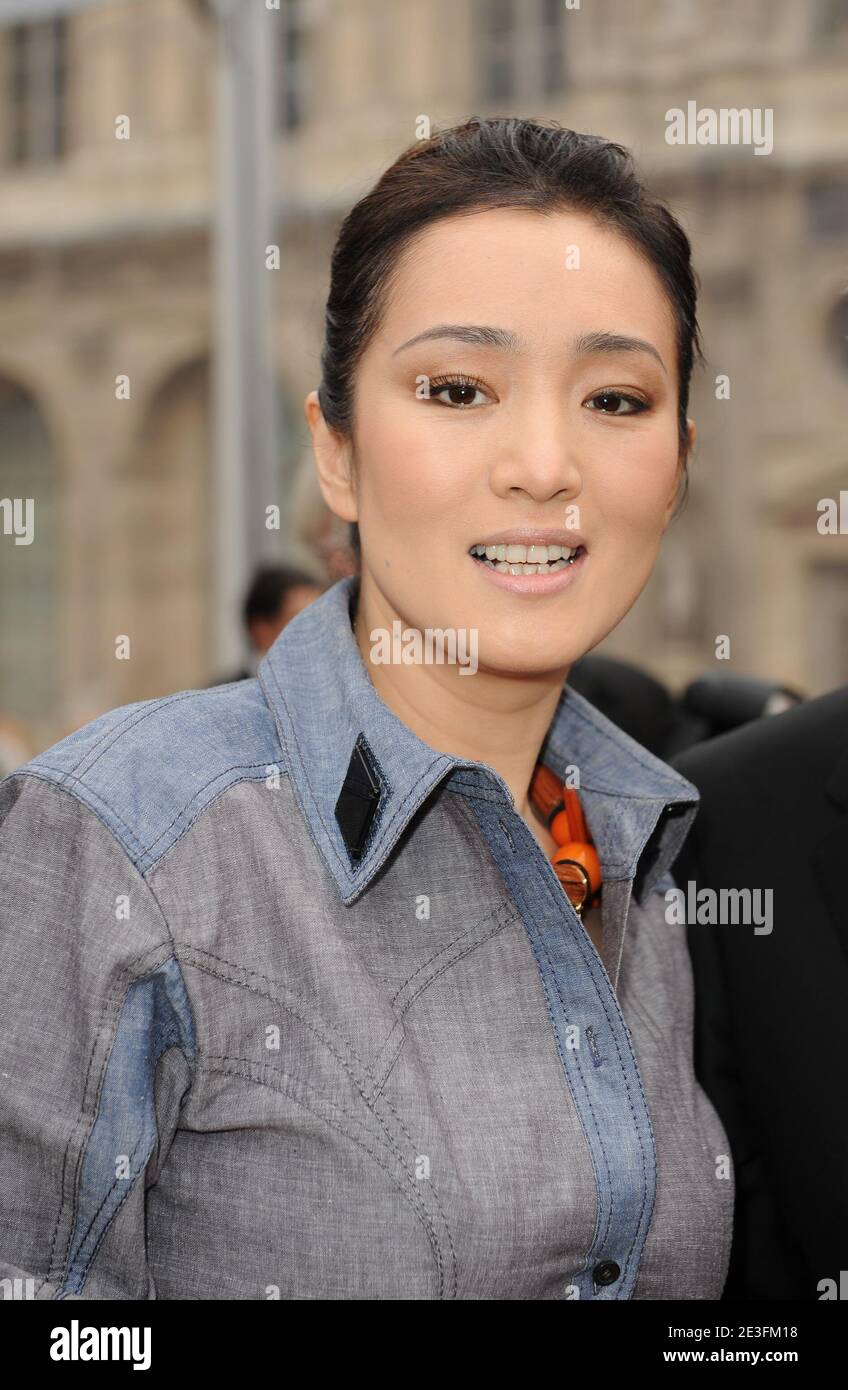 Gong Li attending the Louis Vuitton Fall-Winter 2009-2010 ready-to-wear ...