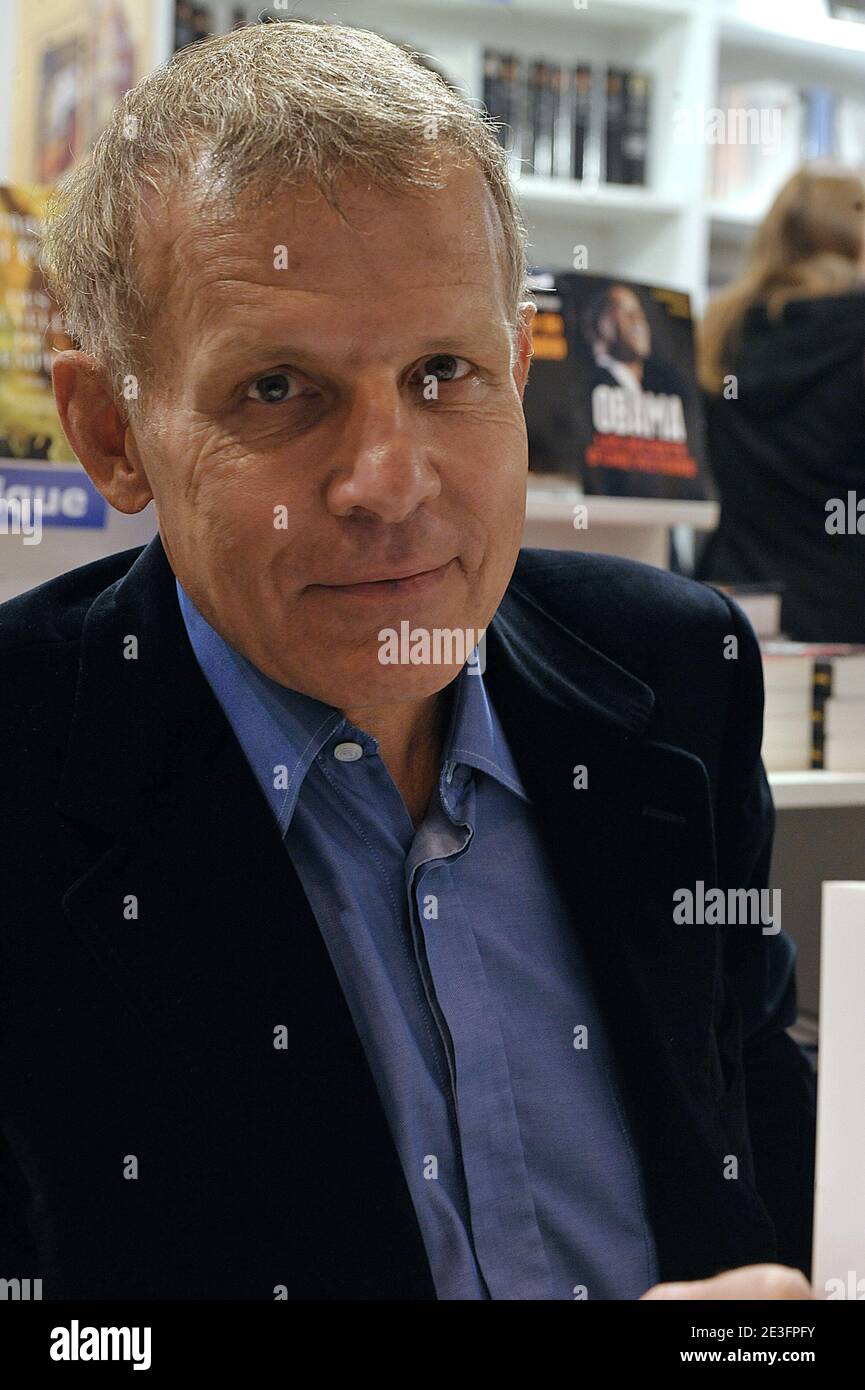 Patrick Poivre D'Arvor during the Paris Book Fair 'Le Salon Du Livre ...