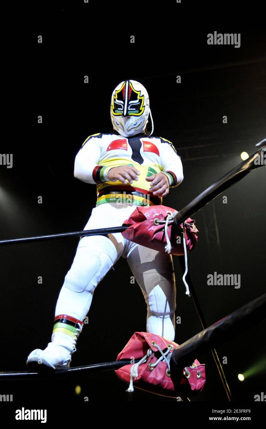 Catcheur hi-res stock photography and images - Alamy