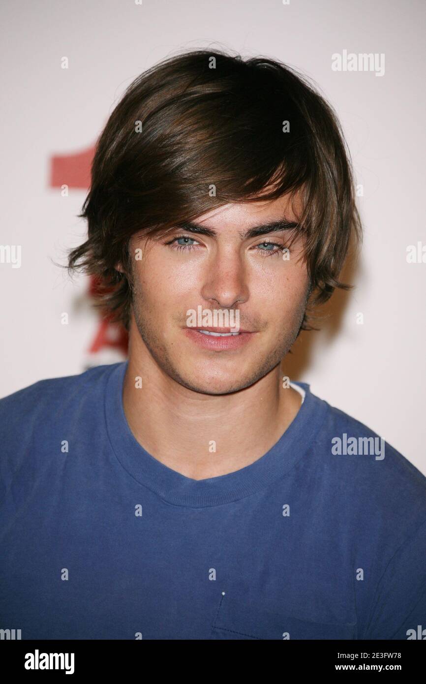 Us actor zac efron hi-res stock photography and images - Alamy