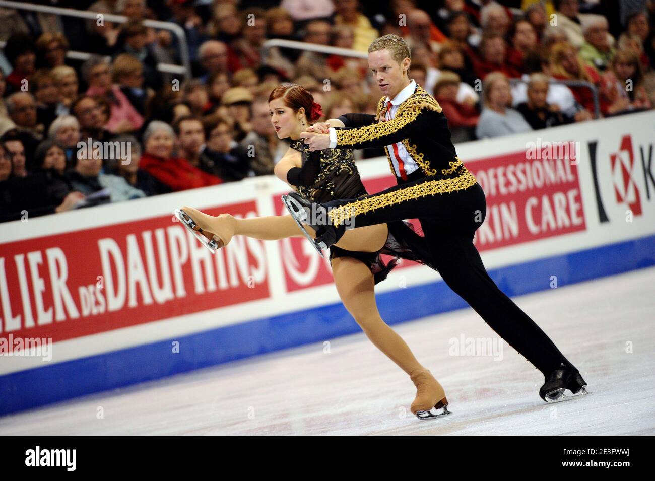 Emily Samuelson and Evan Bates of USA performing the Ice Dance ...