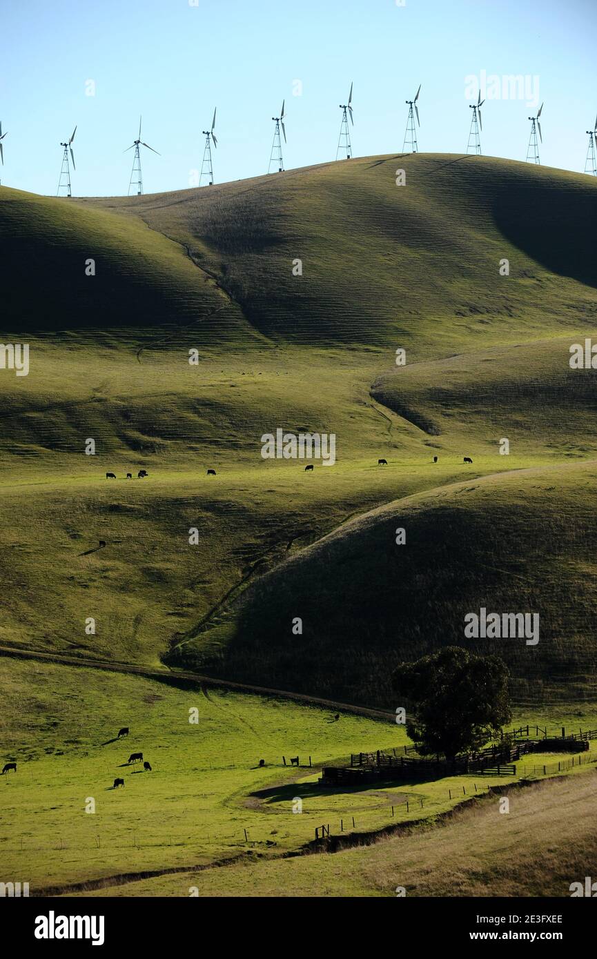 Rio vista wind turbines hi-res stock photography and images - Alamy