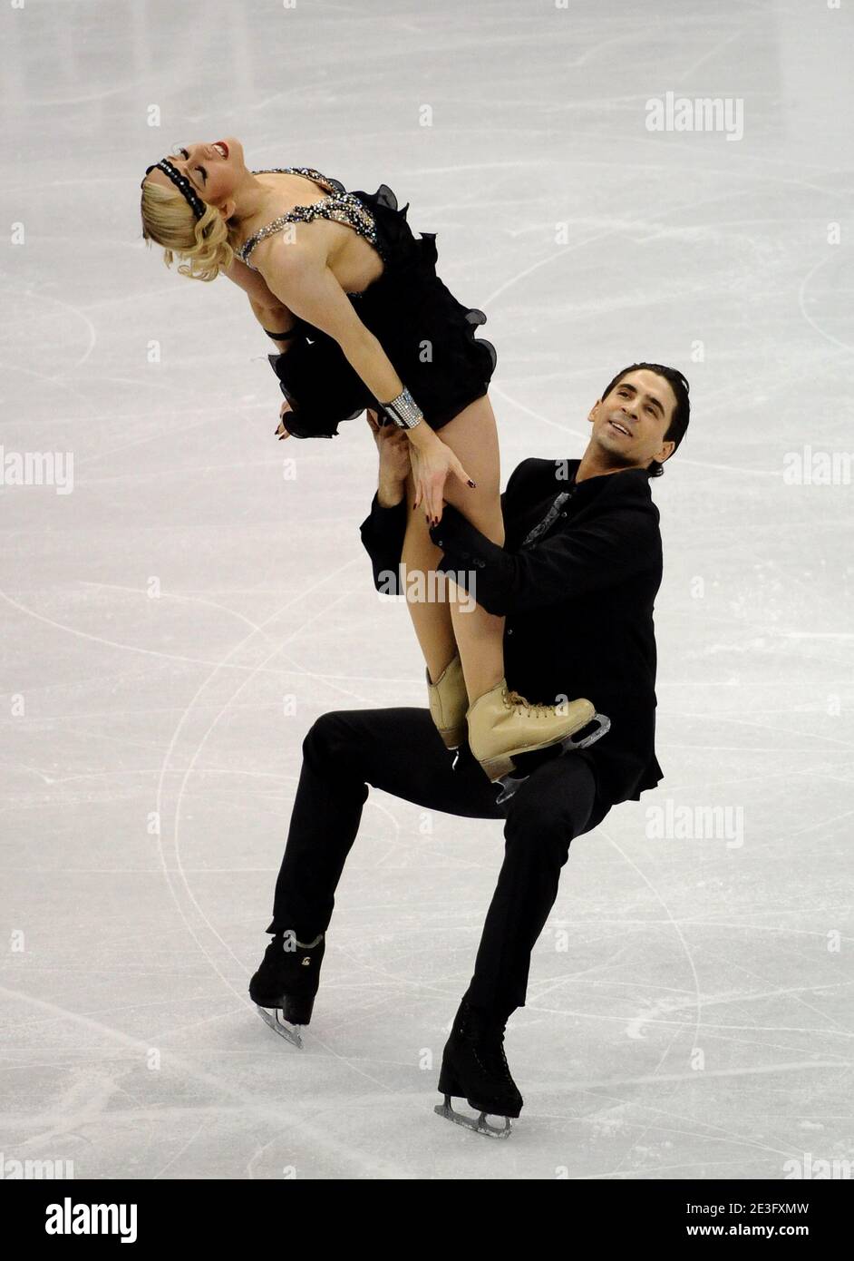 Pernelle Carron and Mathieu Jost of France compete at the 2009 World ...
