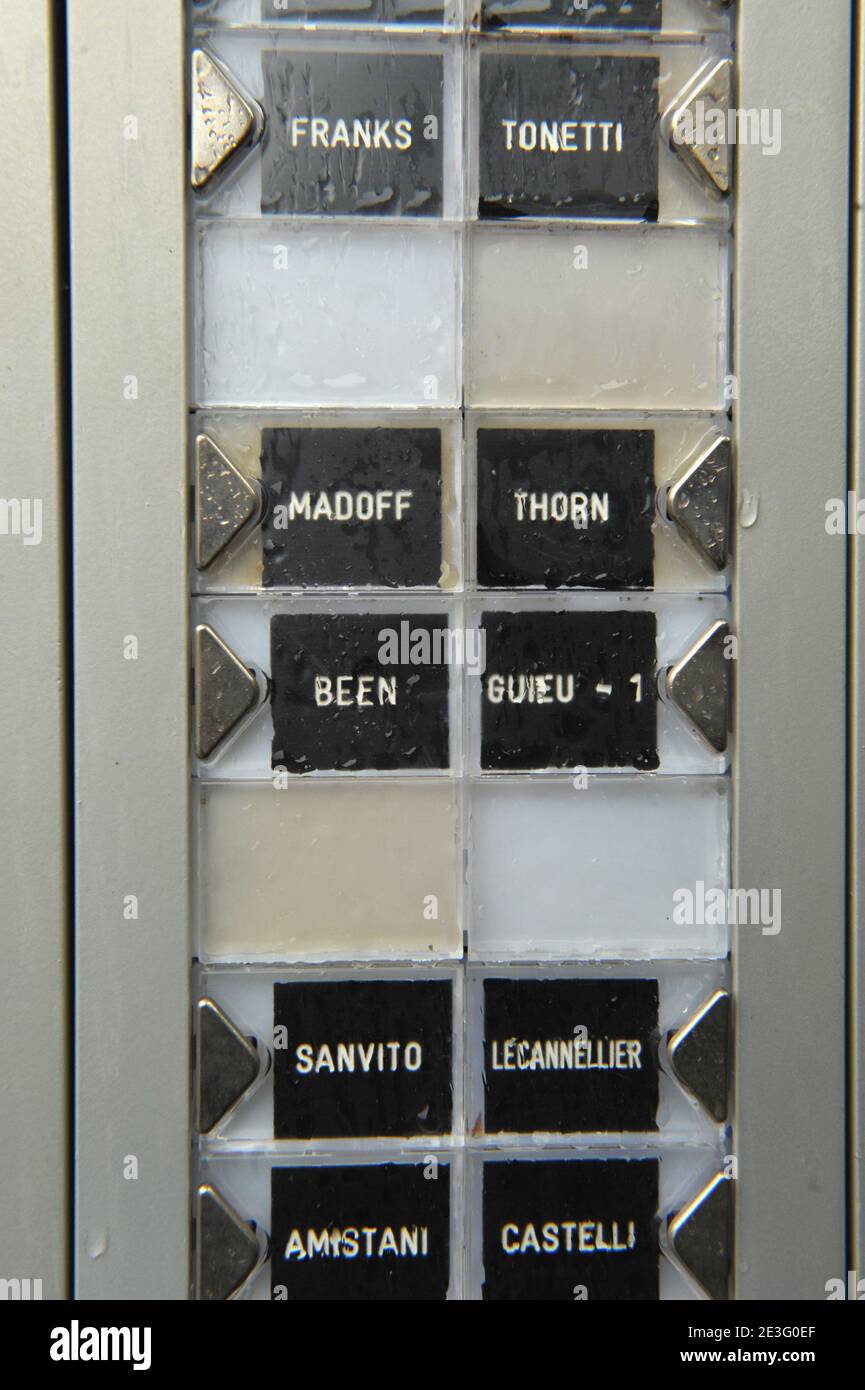 Affaire madoff hi-res stock photography and images - Alamy