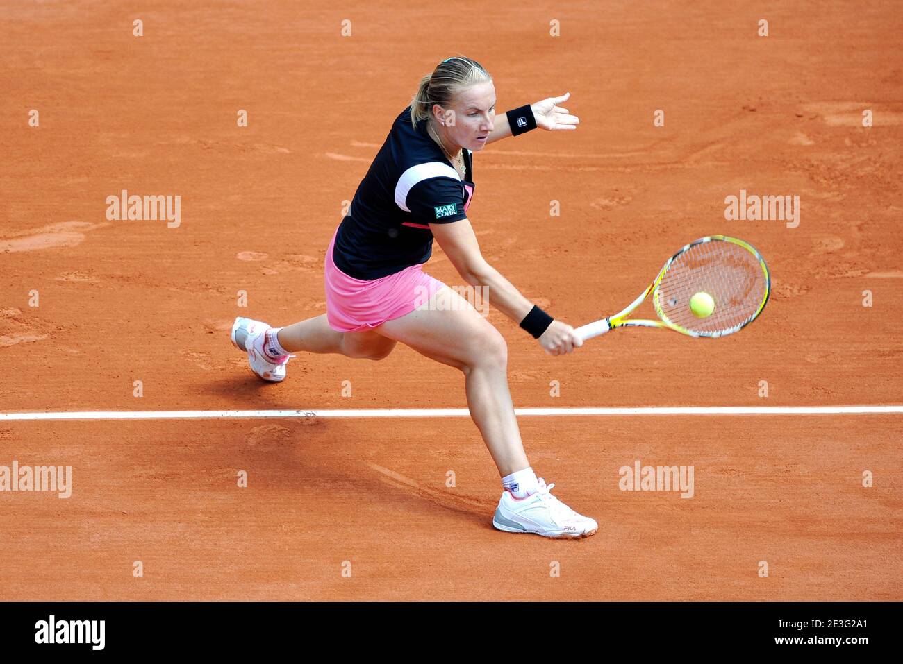Svetlana kuznetsova 2009 roland garros hi-res stock photography and ...