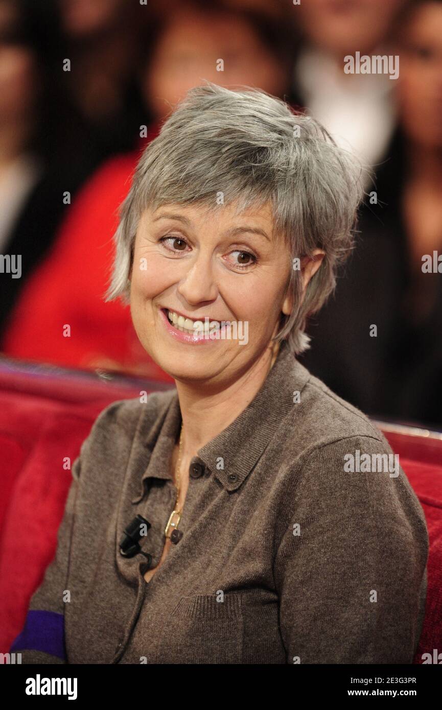 Annie Lemoine at the taping of Vivement Dimanche on January 21, 2009 in ...