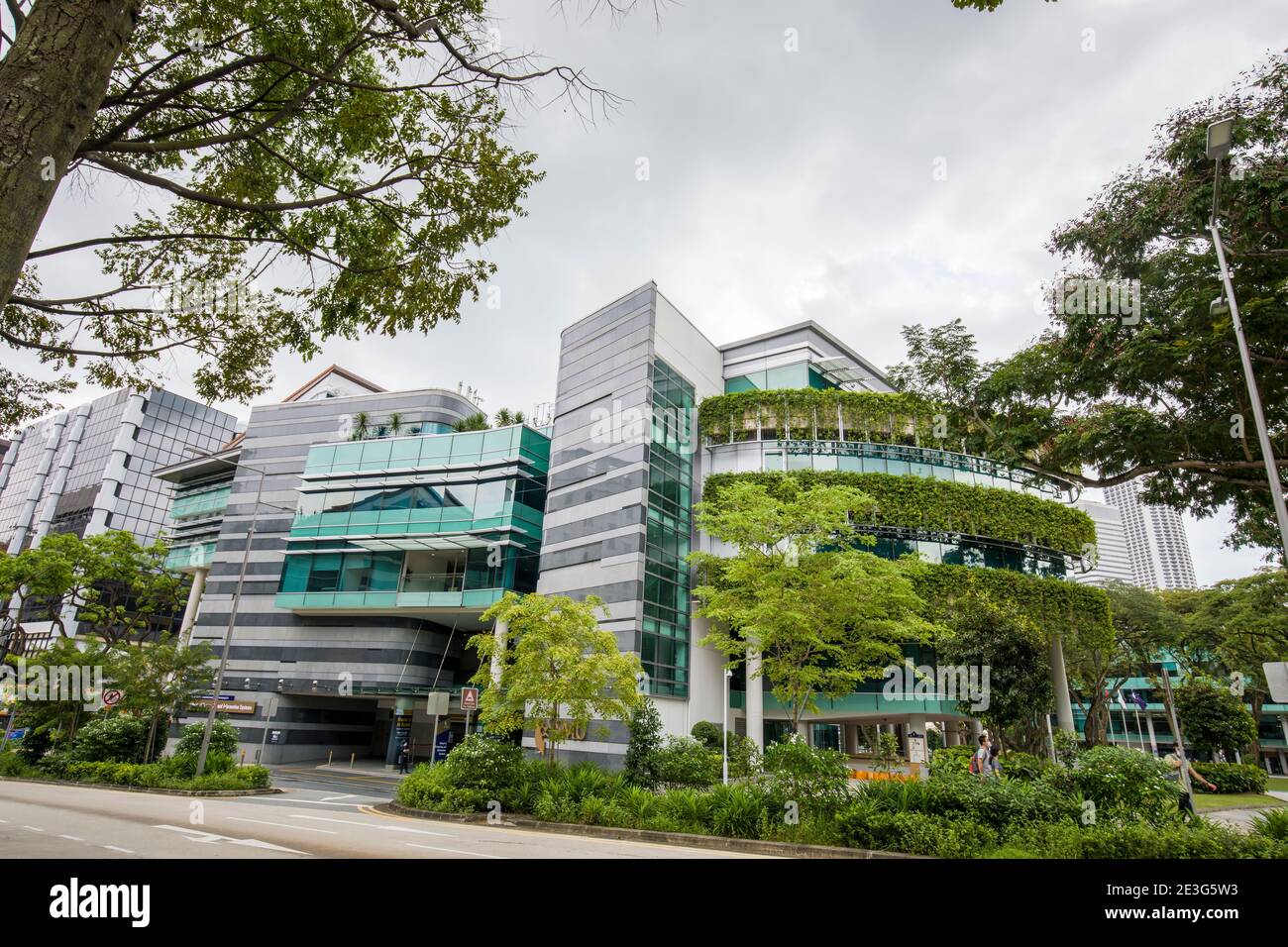 Mba center hi-res stock photography and images - Alamy