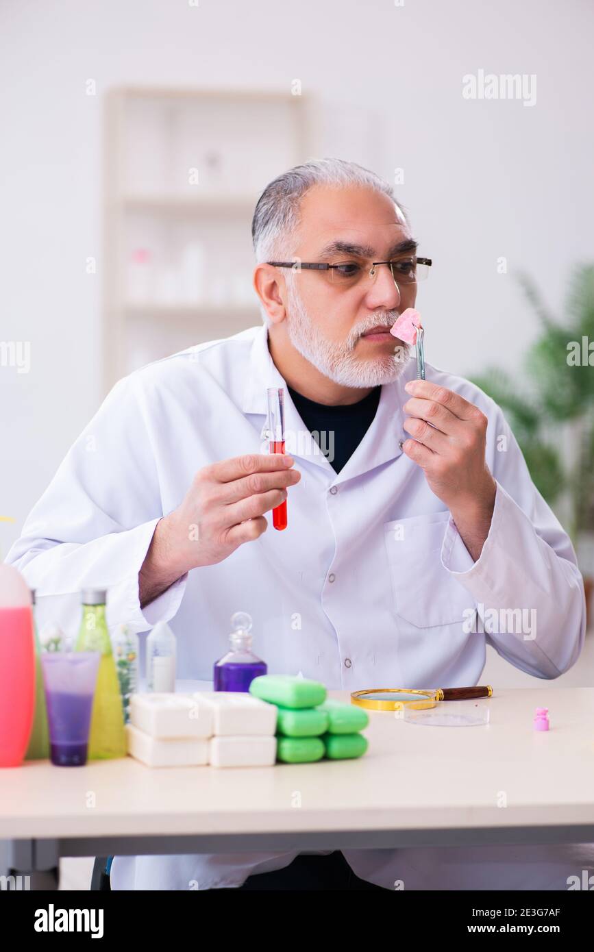 Old chemist testing soap in the lab Stock Photo - Alamy