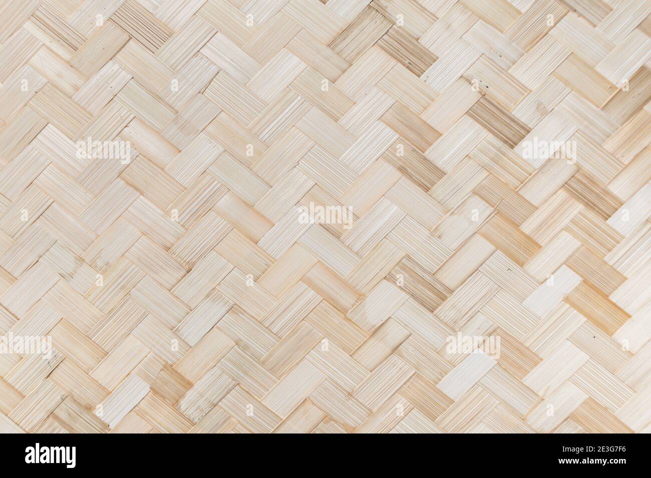 Weave art hi-res stock photography and images - Alamy