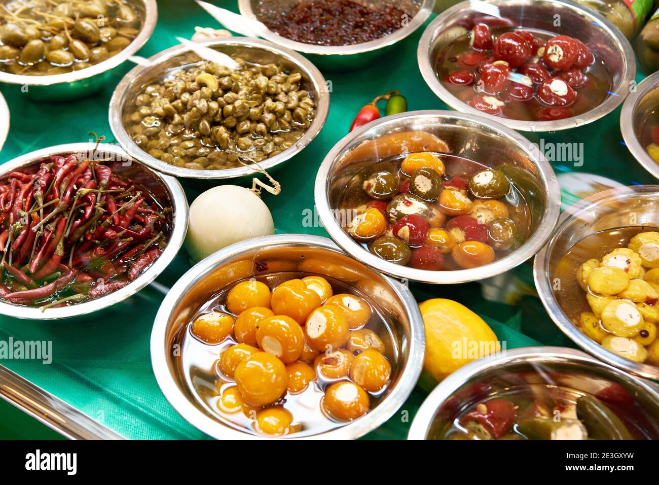 Stuffed vegetables on market hi-res stock photography and images - Alamy