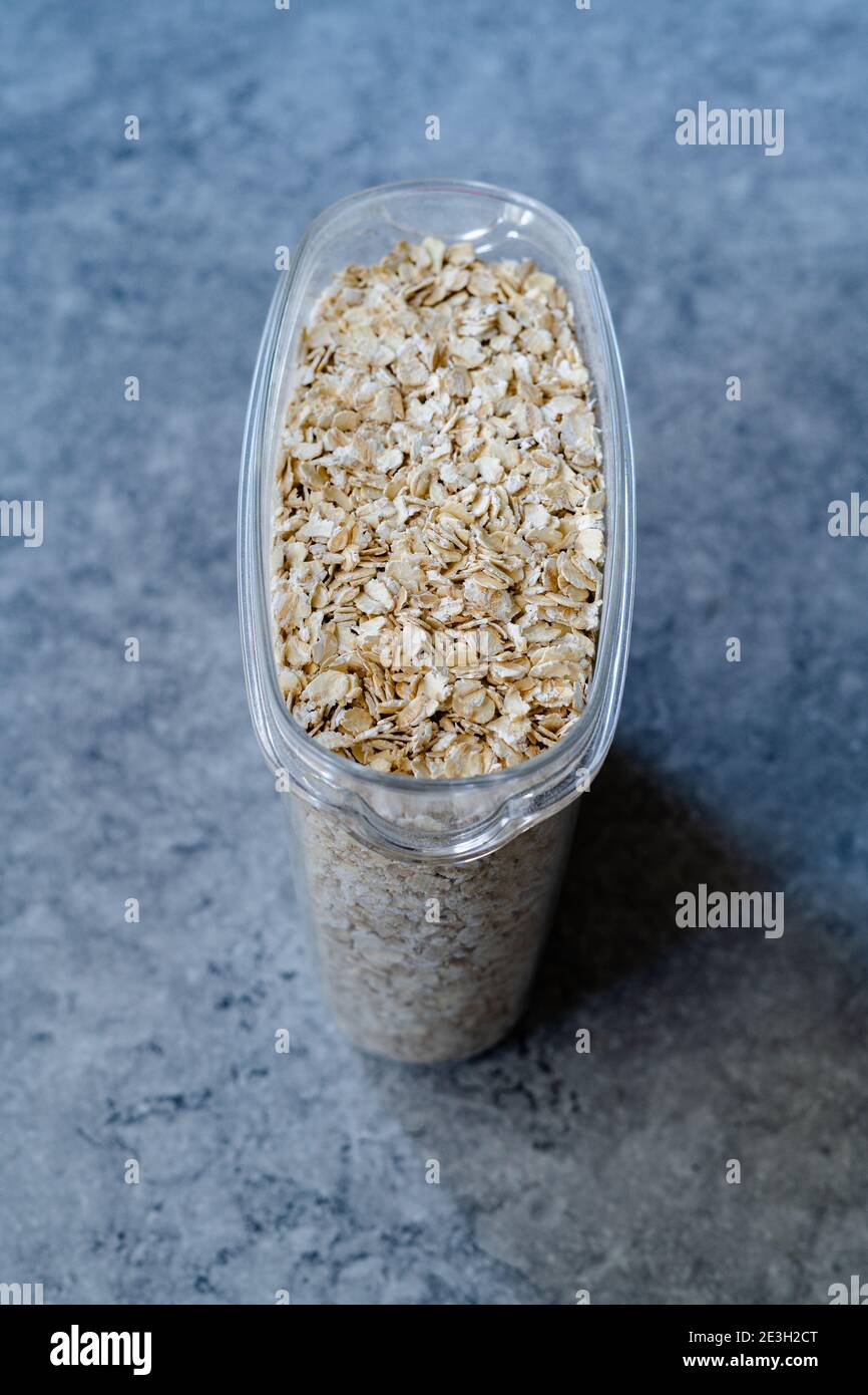 Porridge oats box hi-res stock photography and images - Alamy