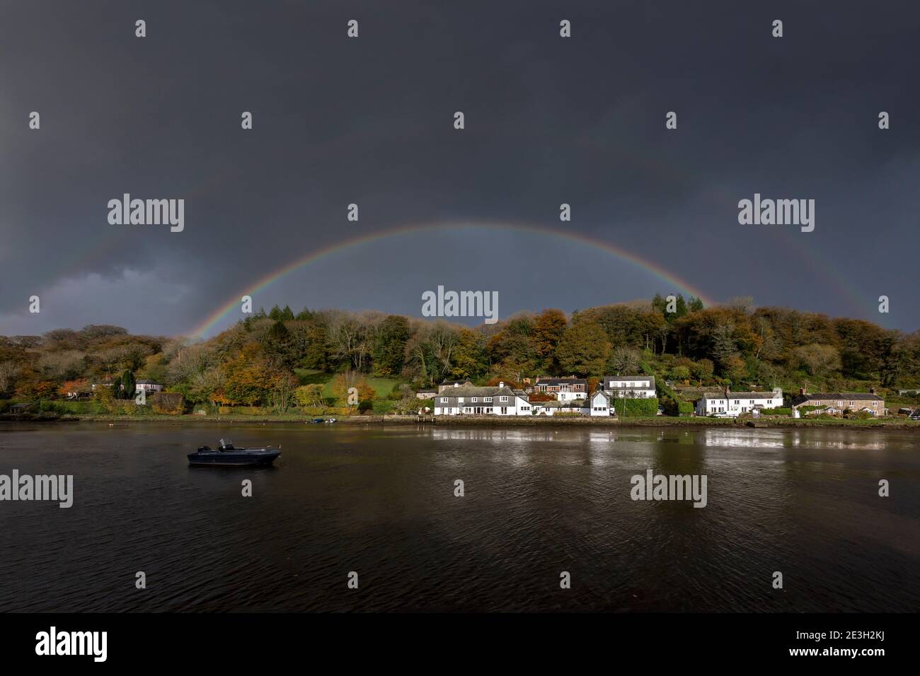 Rainbow river scene hi-res stock photography and images - Alamy