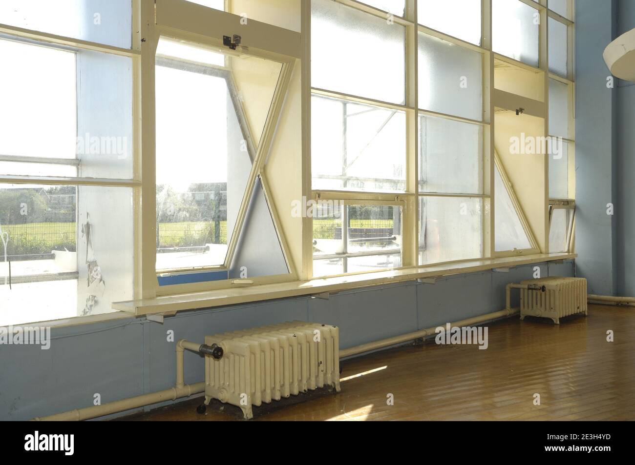 St Georges School, Wallasey, the Solar School, Britain’s first passive ...