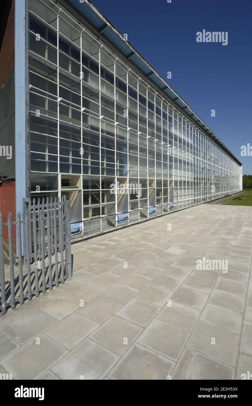 St Georges School, Wallasey, the Solar School, Britain’s first passive ...